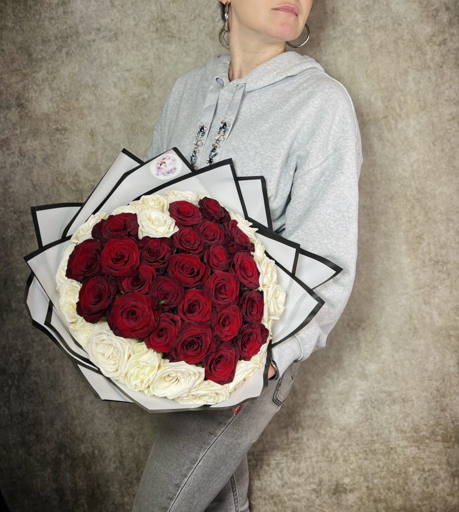 Heart Shaped Bouquet (50 roses) – Purple Violet